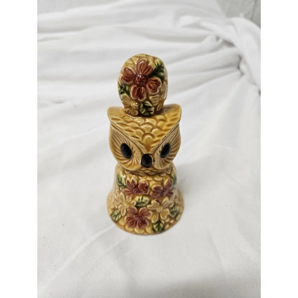 The Unbranded Brand | Art | Vintage Ceramic Owl Bell Figurine Red Green ...